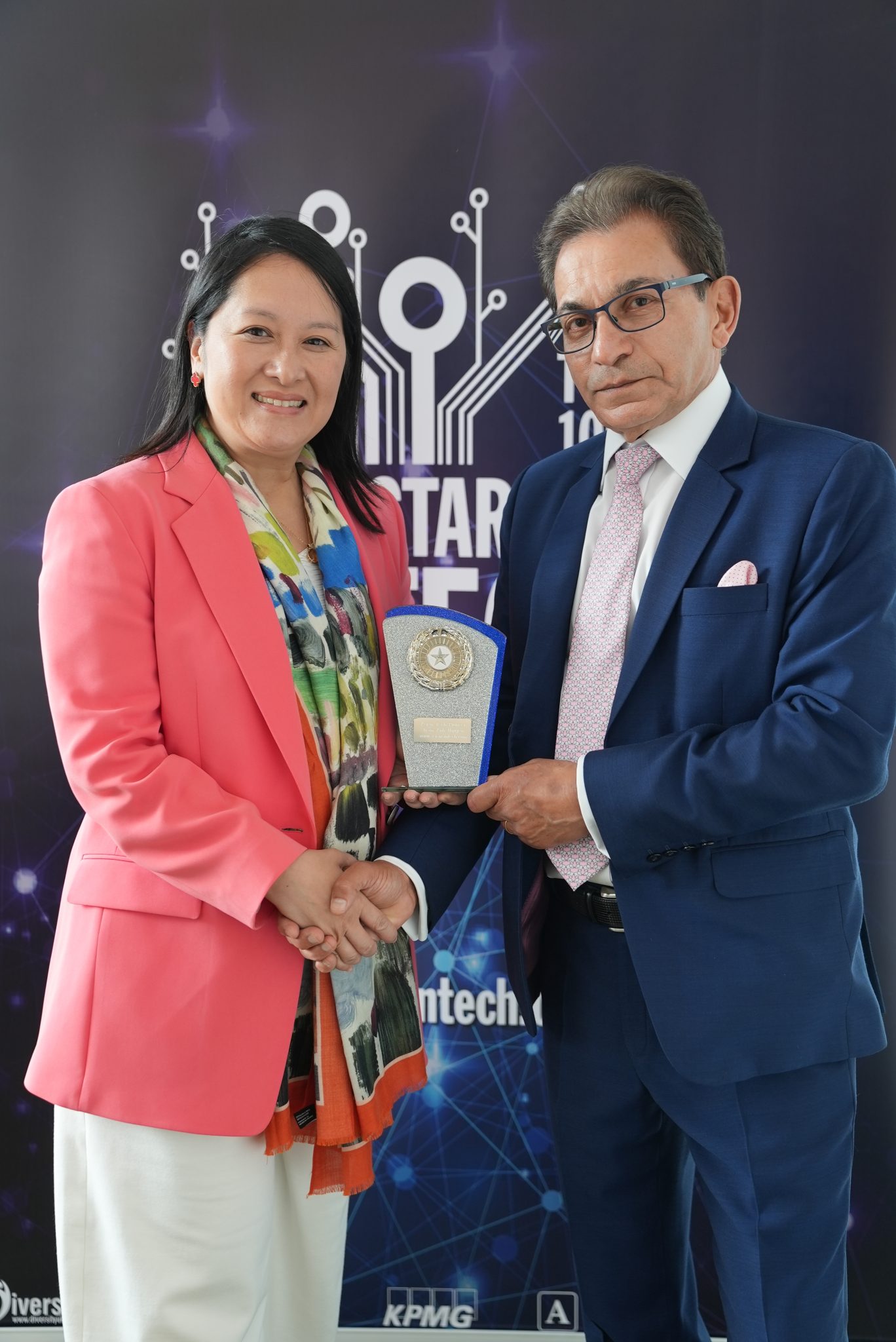 CFTE's Co-Founders Huy Nguyen Trieu and Tram Anh Nguyen Awarded Top 10 Asia Tech Pioneers in the ...