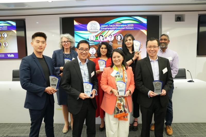 CFTE's Co-Founders Huy Nguyen Trieu and Tram Anh Nguyen Awarded Top 10 Asia Tech Pioneers in the ...